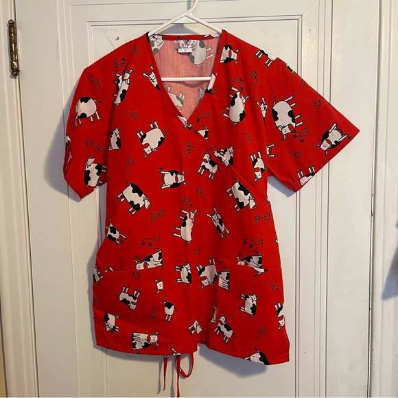 expo | Tops | Expo Scrubuniform Cows Small | Poshmark